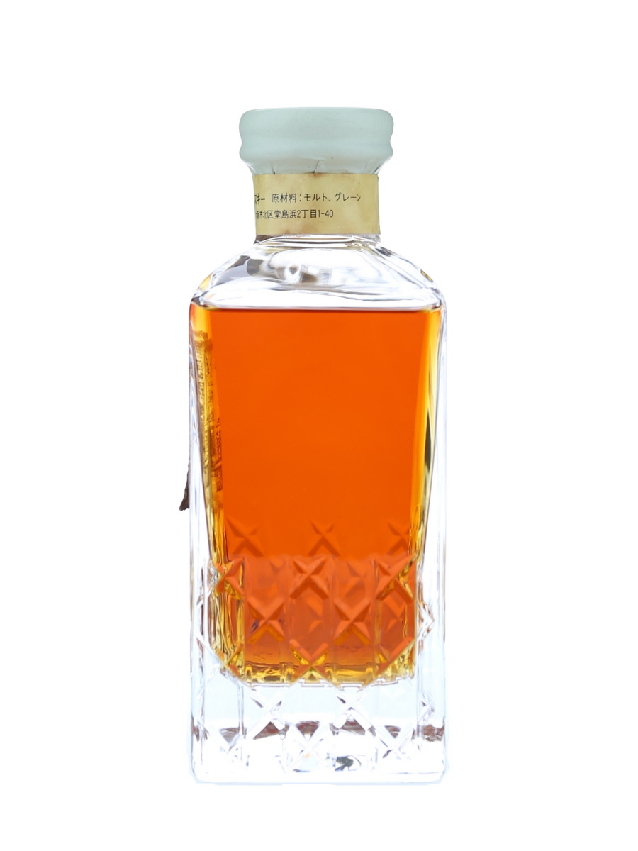 Suntory Imperial Whisky Crystal Bottle 60cl / 43% - Kabukiwhisky Buy ...